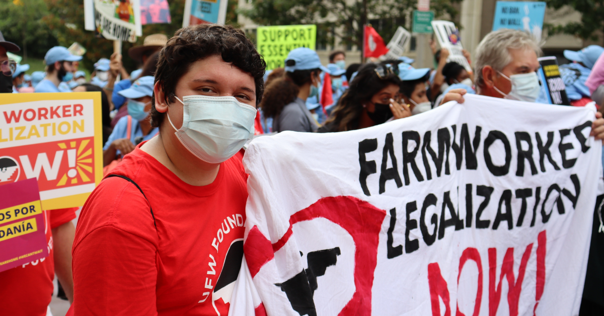 Farm Workers Welcome Reintroduction of Bipartisan Farm Workforce ...